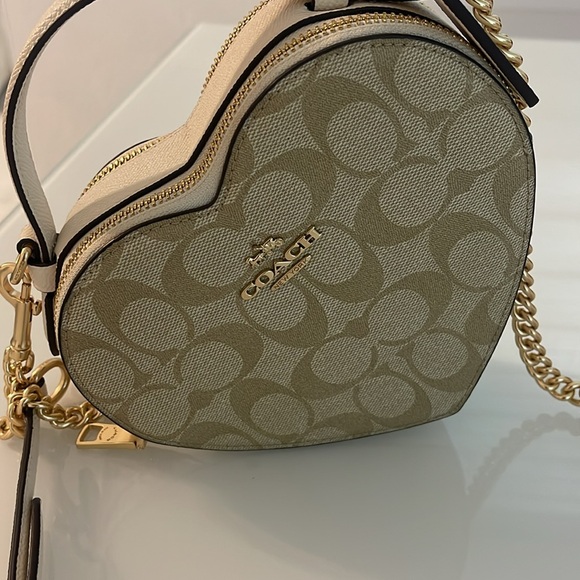 Coach | Bags | Coach Heart Bag | Poshmark